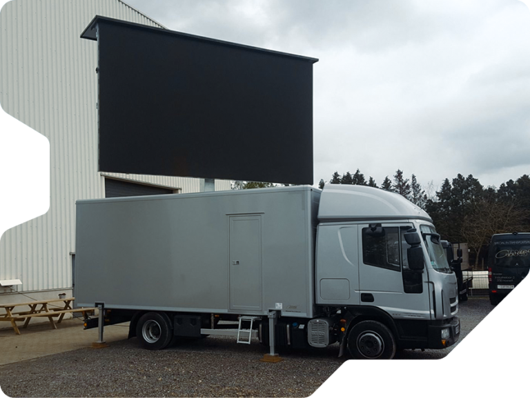 Open/closed LED screen trucks - Fast setup, endless possibilities